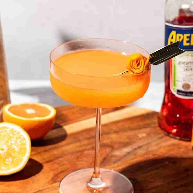 10 Gatorade Cocktails and Shots Recipes: Perfect for Halloween