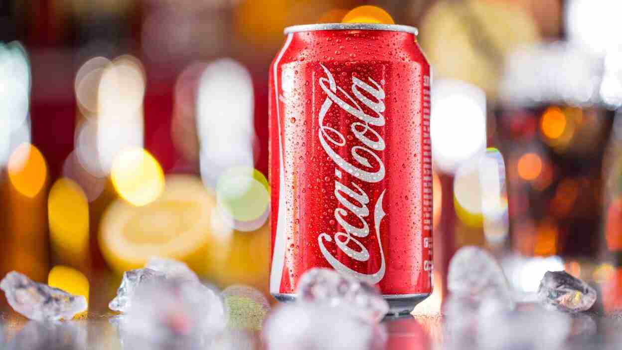 How Long Does Coke Last After Opening? (Answered 2024)