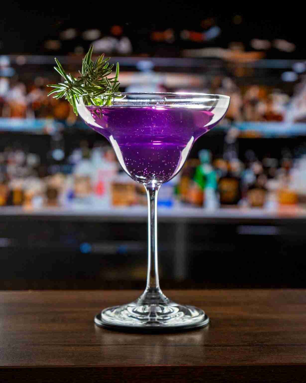 Purple Moon Cocktail Recipe (5 Amazing Variations)