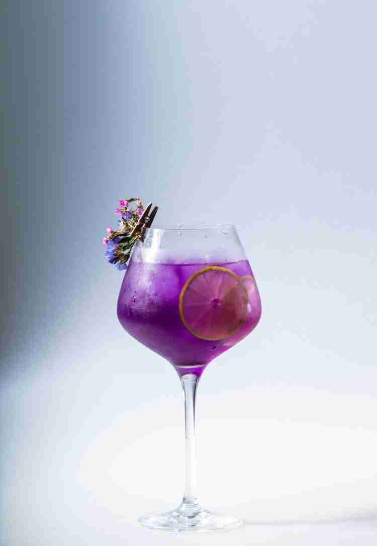 Purple Moon Cocktail Recipe (5 Amazing Variations)