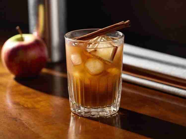 15 Best Crown royal Salted Caramel Whisky Recipes (Must try)