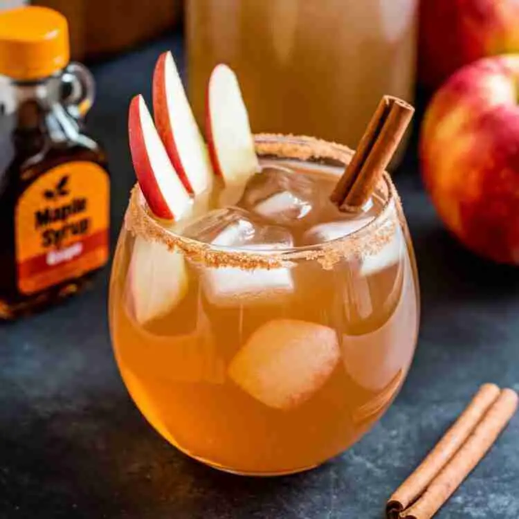 10 Refreshing Fall Mocktails: Non-Alcoholic Recipes for the Season