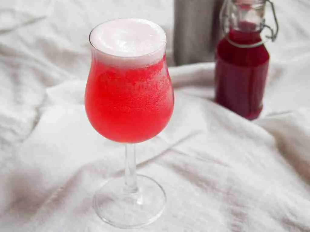 Pink Gin Fizz Cocktail Recipe - ThirstPals